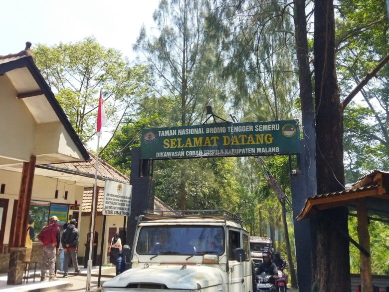 Gunung Bromo Via Malang, Jalur Menantang Penuh Keindahan